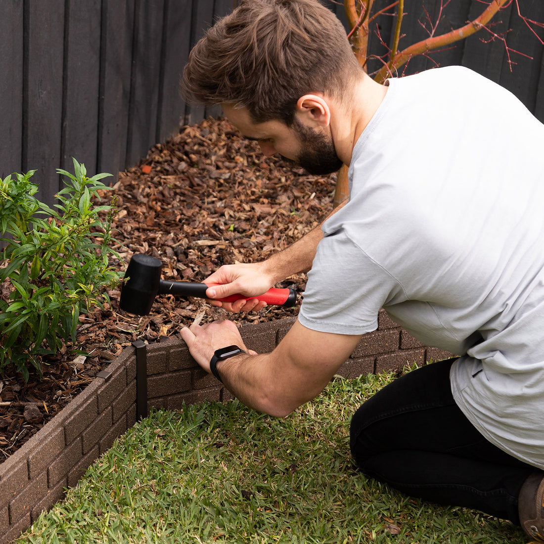 How to install Tuscan Path Bricks Eco-Edging and Stones Eco-Edging