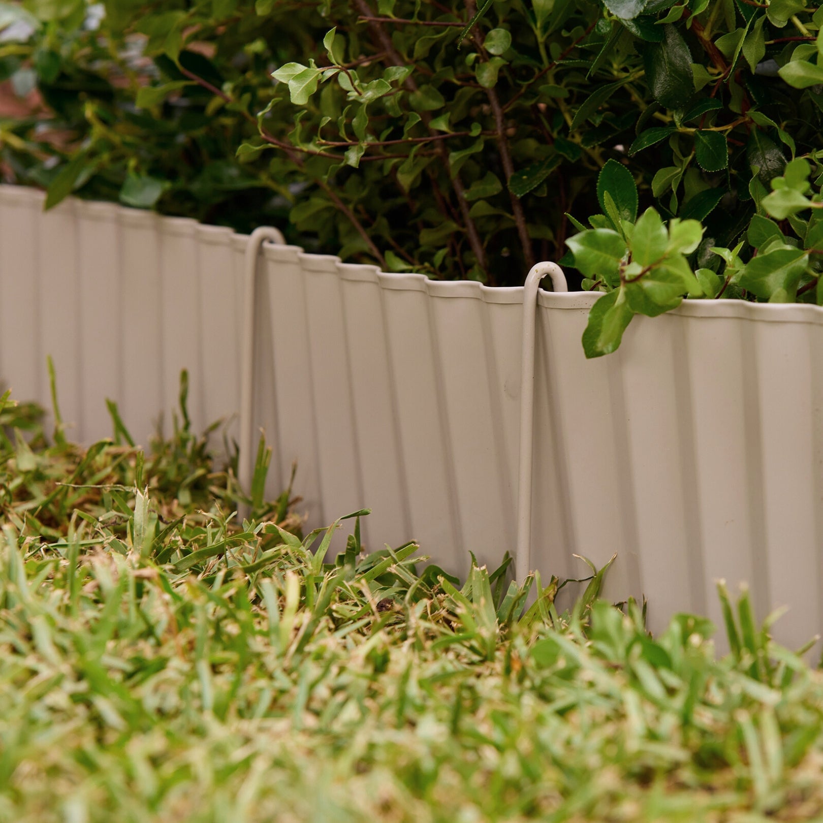 Dune Corrugated Metal Edging – Tuscan Path
